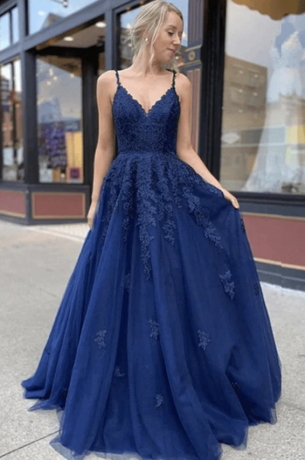 Gaun Ball Gown Berwarna Biru Tua - Desain id