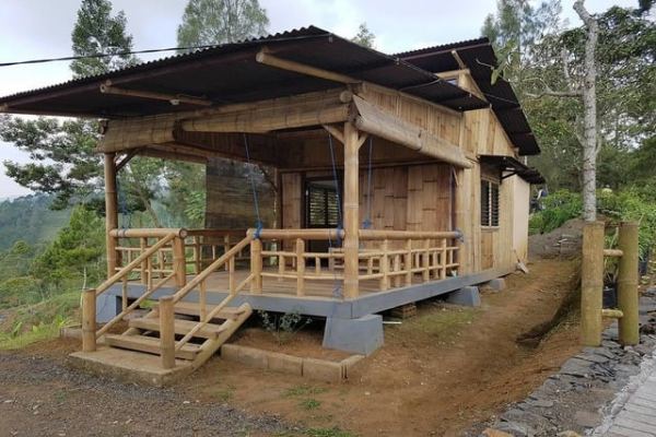 24 Inspirasi Desain Rumah Bambu Yang Modern Dan Keren - Desain id