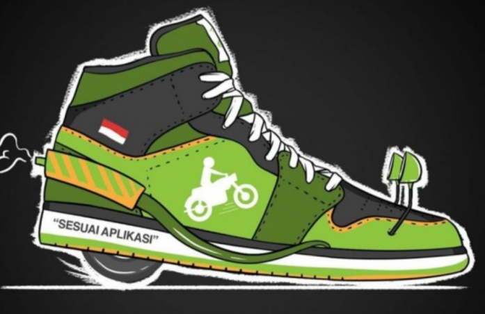 Sepatu Sneaker Dengan Aksen Berlian - Desain id